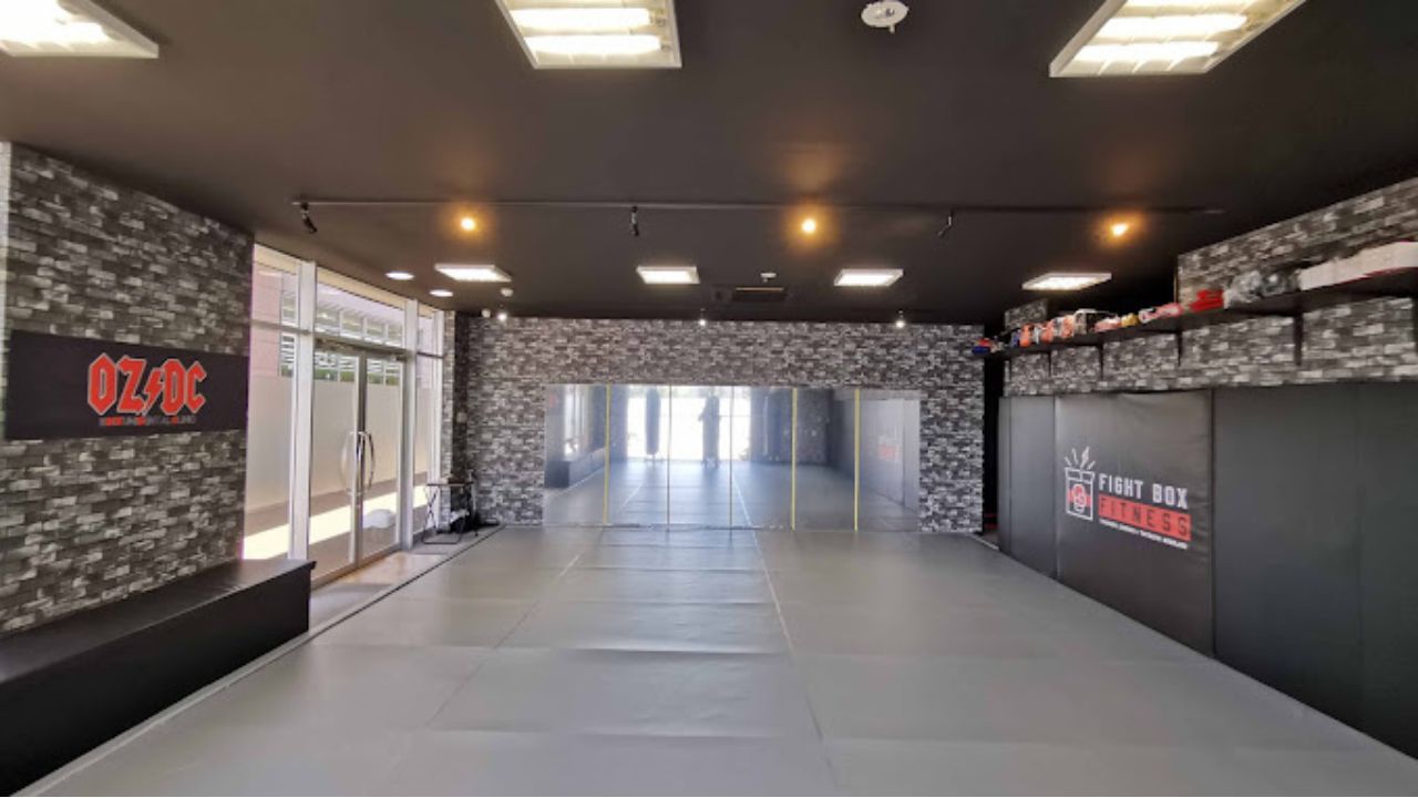 Fight Box Fitness | ファイトスペース